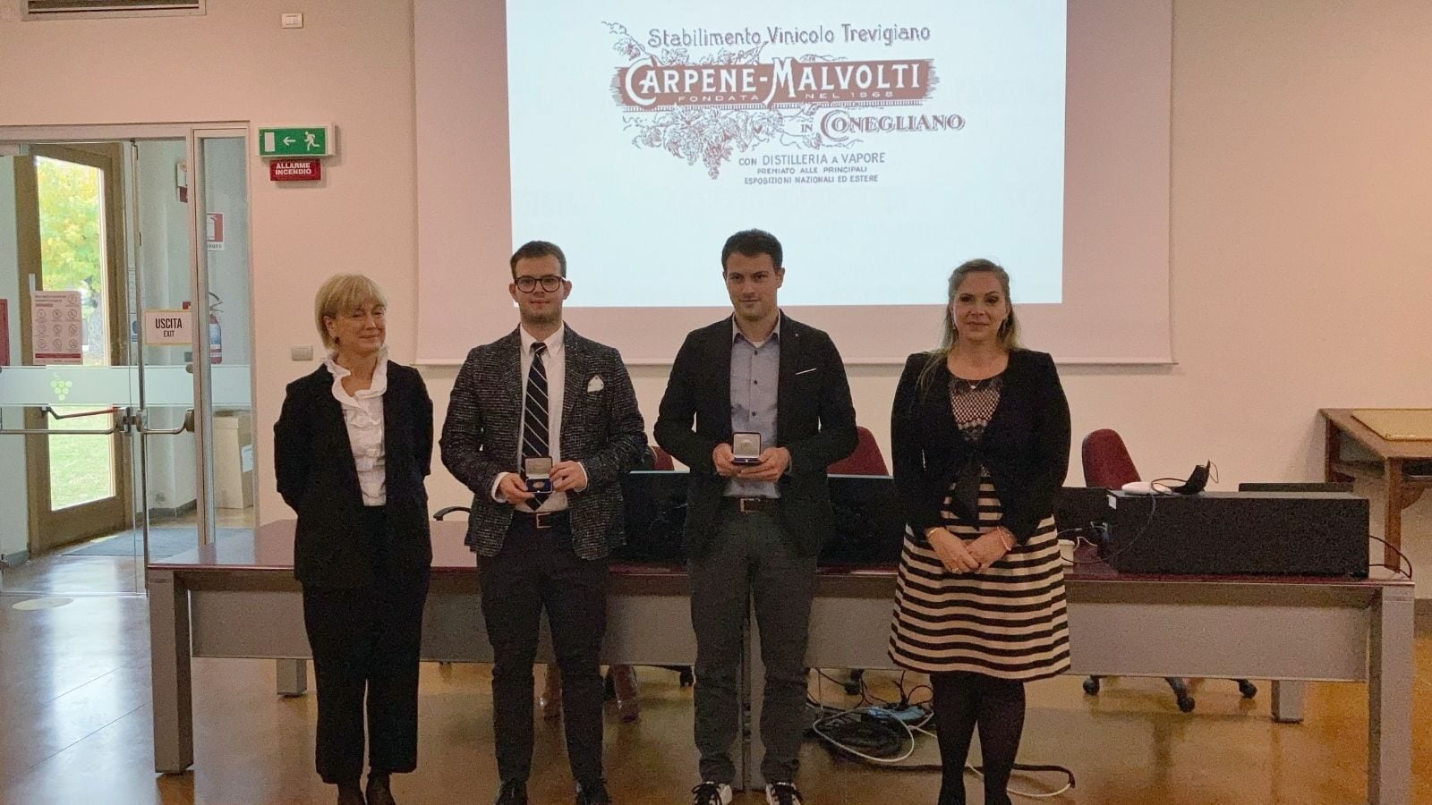 Conegliano, stamane premiato il merito scolastico al Cerletti con le ...