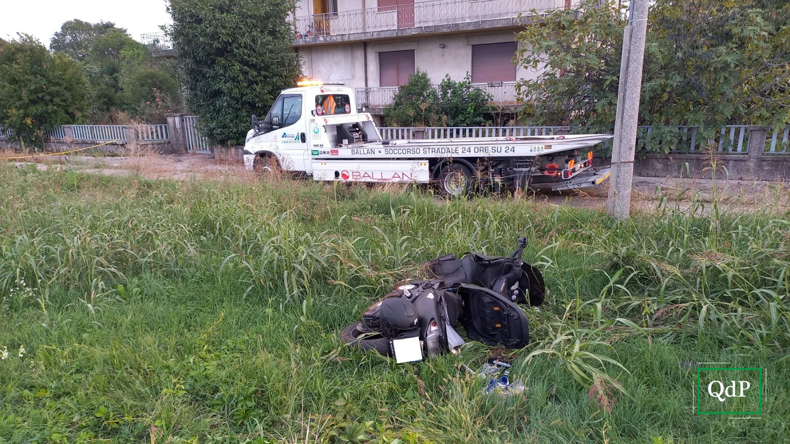 Incidente con lo scooter lungo la SP667: grave un 50enne di Montebelluna