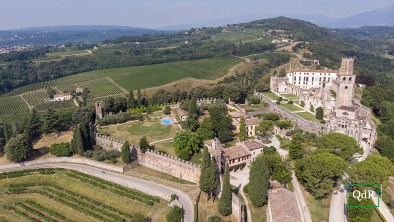 Il Castello di San Salvatore inaugura la nuova illuminazione nella ...