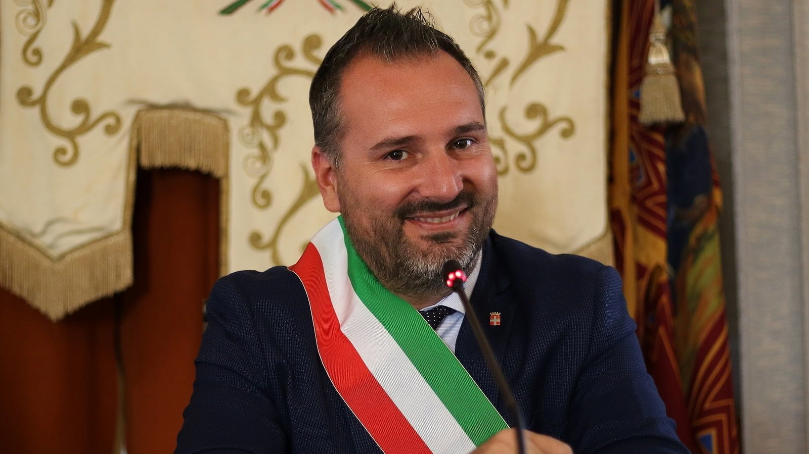 Passione, opere pubbliche e giovani, Alessandro Righi punta al bis ...