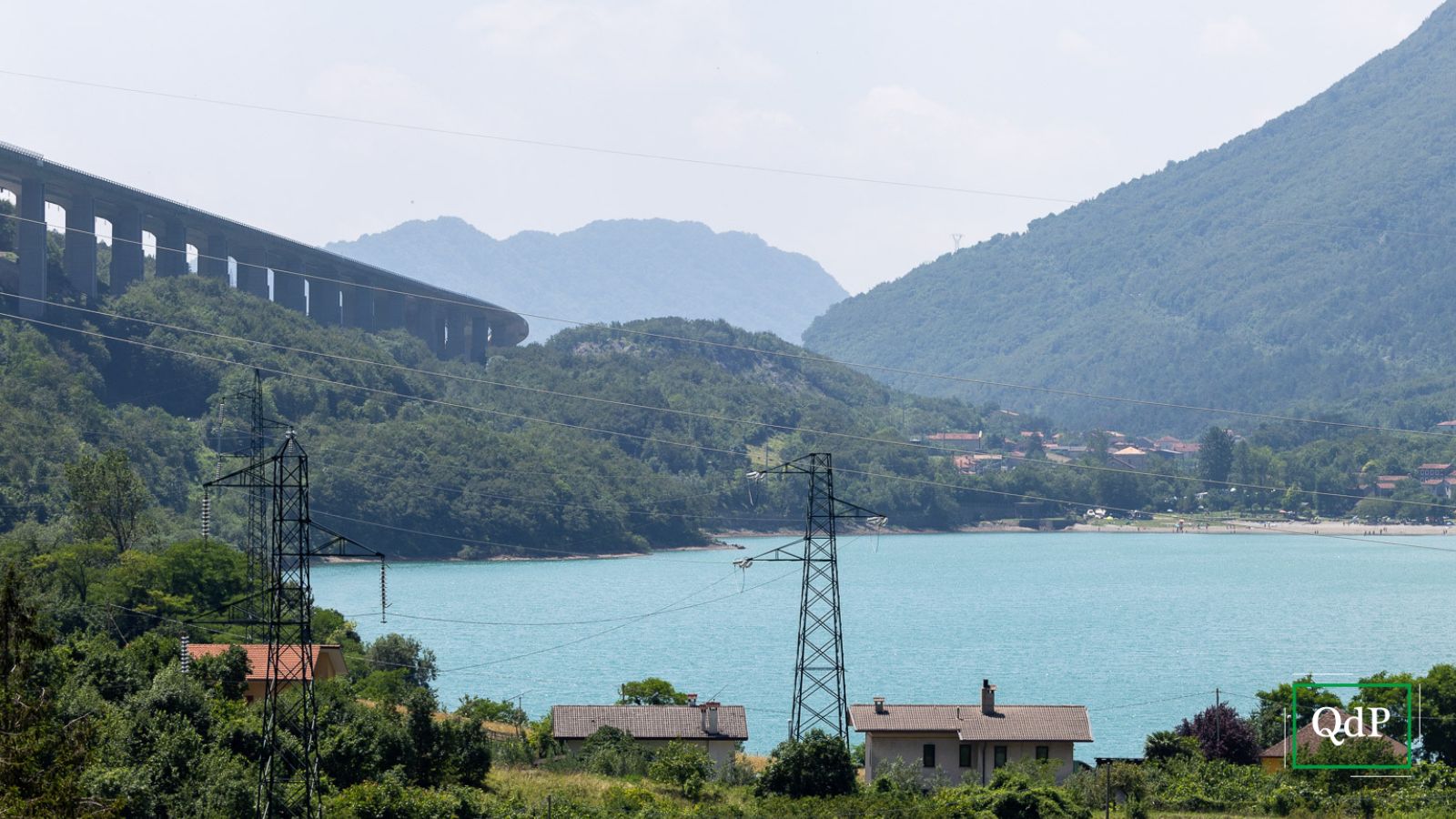 Malore sulla sponda del Lago Morto, 48enne trasportata in ospedale