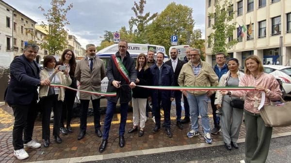 Pienone alla serata dedicata al lupo. I relatori: "Troppa ignoranza e ...